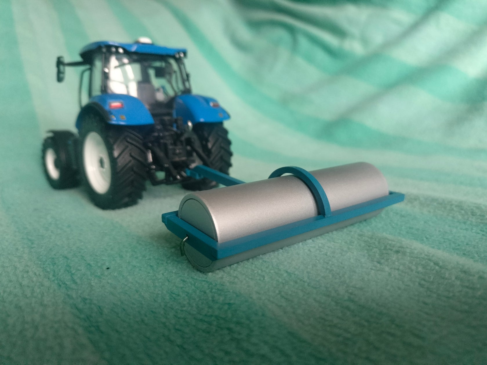 1:32 8ft Land Roller Model Kit – braemeremodels